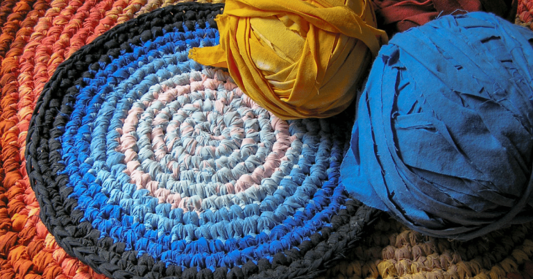 How to Make a Rag Rug? (7 Best Tutorials Ever!) – Carpet and Rug World